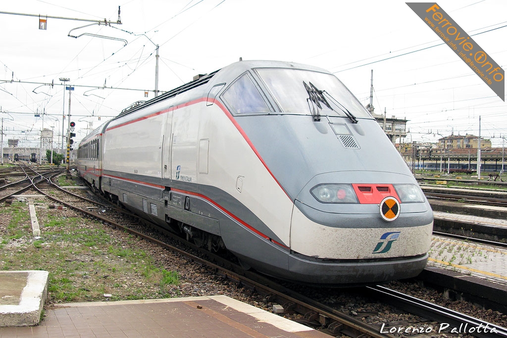 E.414 - Livrea ES*City Italia - E.414.134 - FotoFerrovie.Info