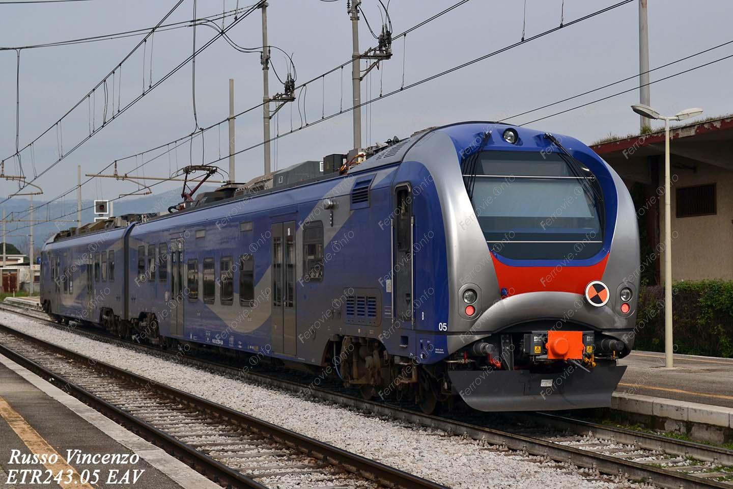 EAV - Napoli-Benevento via Valle Caudina - Le 088.101 - FotoFerrovie.Info