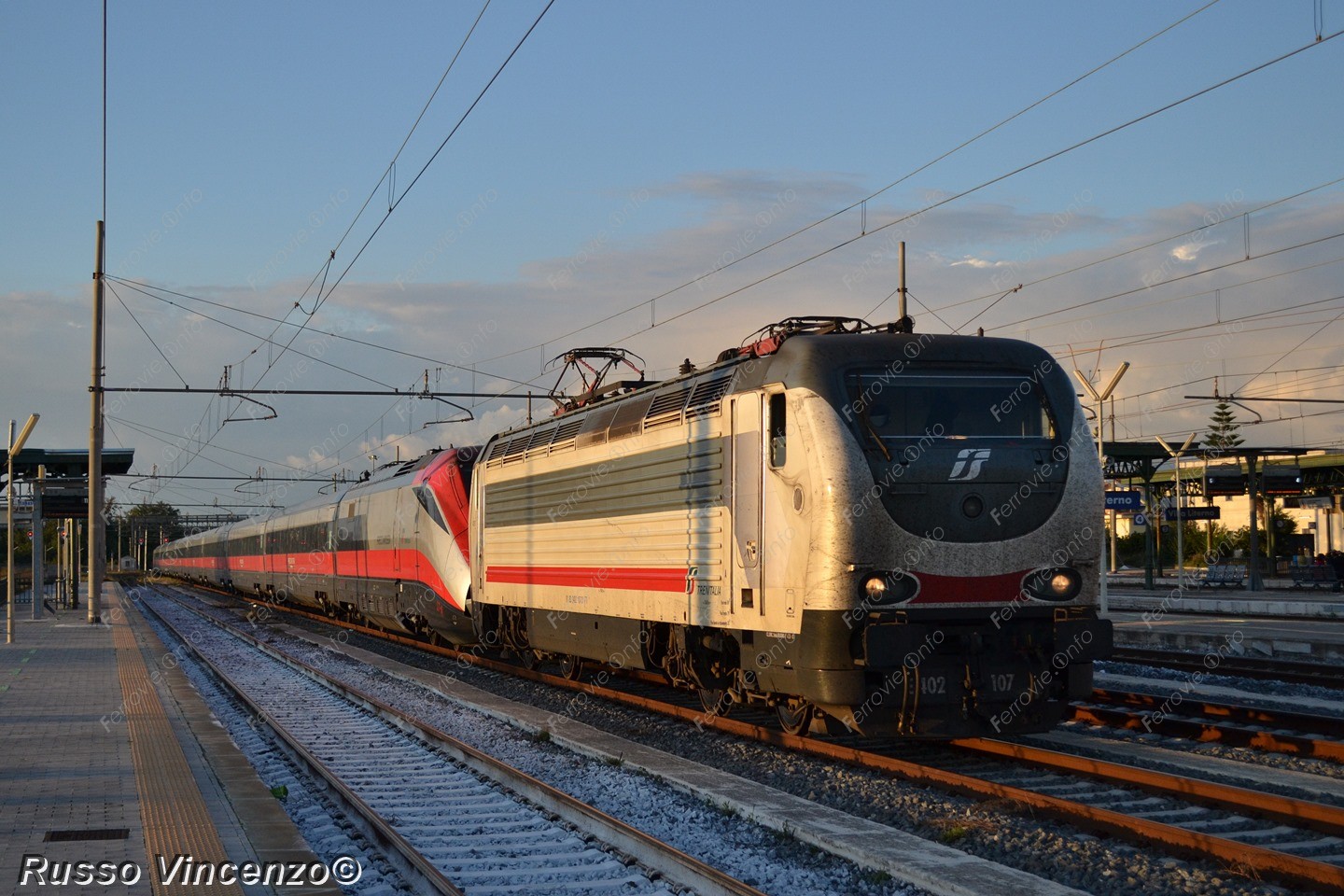 E.402B - Livrea Intercity Giorno - E.402B.173 - FotoFerrovie.Info
