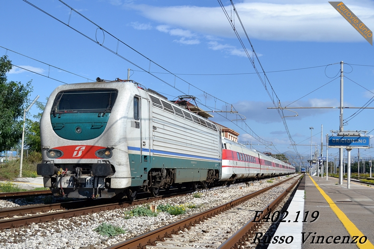 E.402B - Livrea XMPR - E.402B.133 - FotoFerrovie.Info