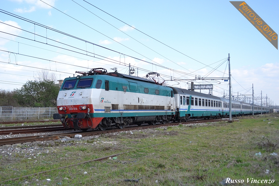 E.444R - Livrea Xmpr 2 - E.444R.087 - FotoFerrovie.Info