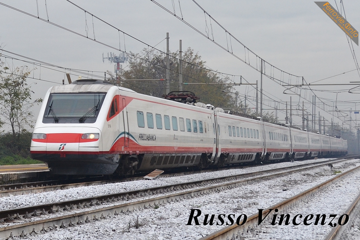 ETR 463 - Livrea Frecciabianca - ETR 463 n.28 - FotoFerrovie.Info