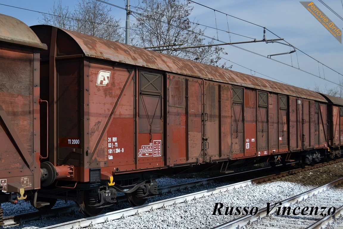 Gabs - 31 RIV 83 I-TI 181 1 284-0 Gabs - FotoFerrovie.Info