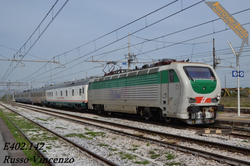 E.402.142 e 149 RFI - E.402B.142 - FotoFerrovie.Info