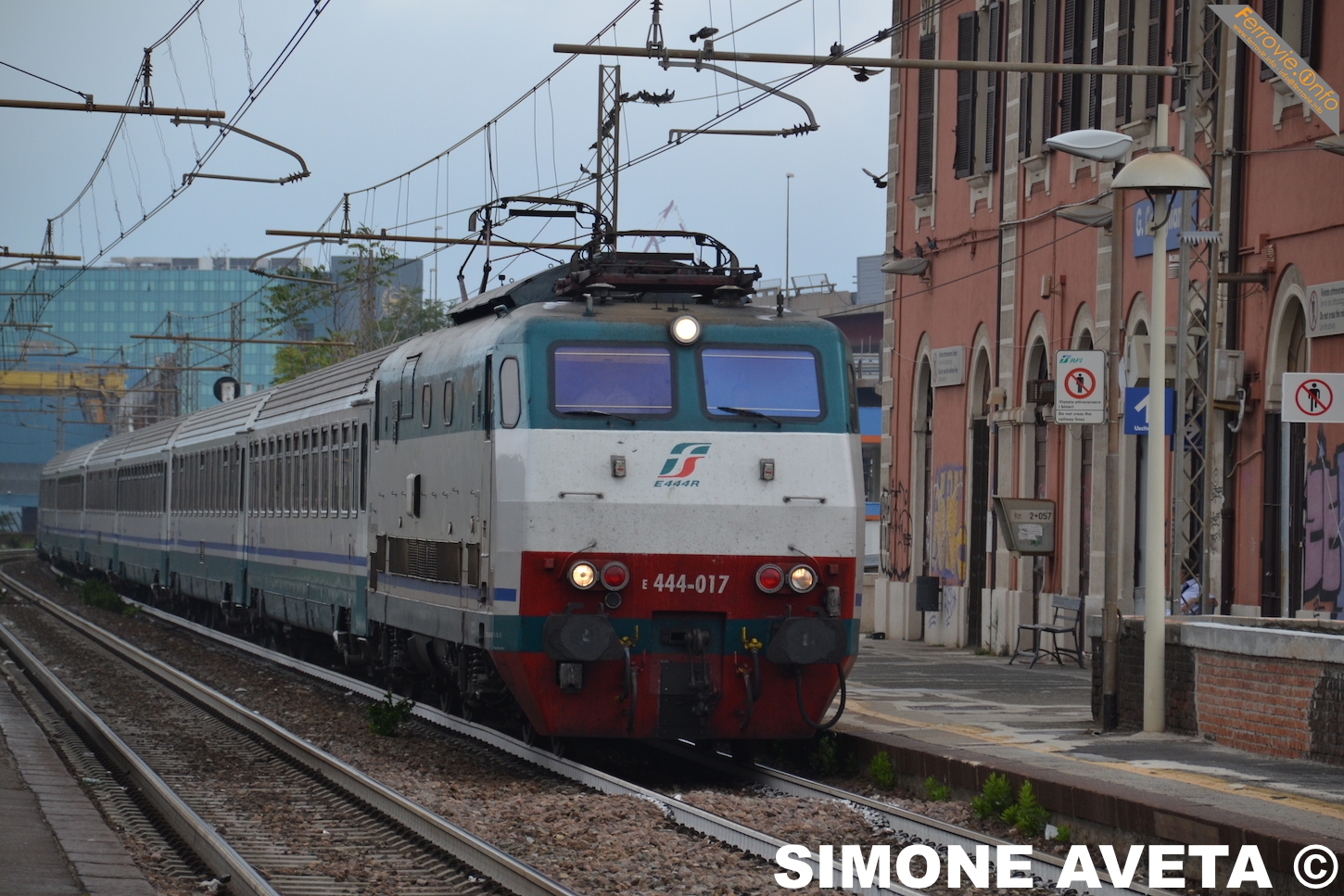 E.444R - Livrea XMPR 2 - E.444R.087 - FotoFerrovie.Info