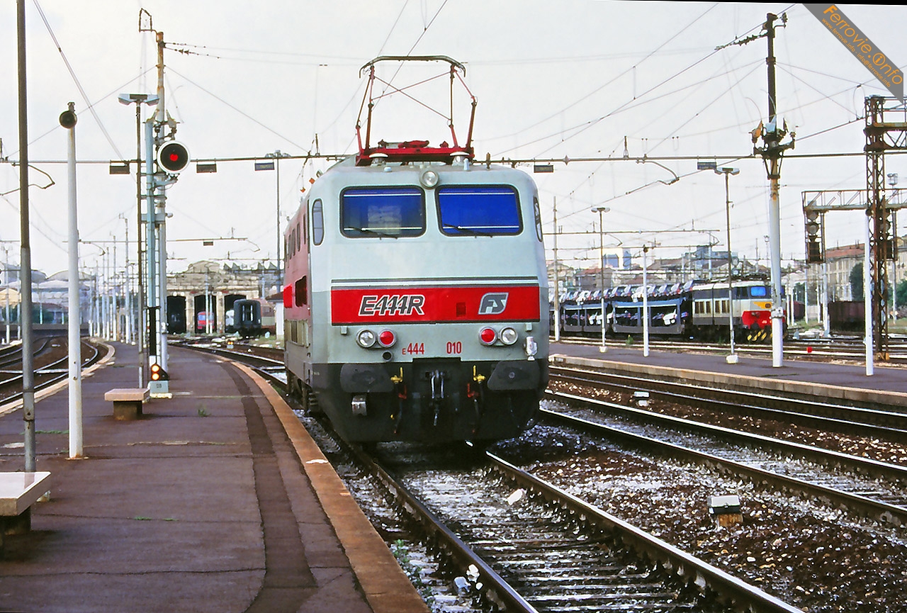 E.444R - Livrea Origine - E.444R - FotoFerrovie.Info