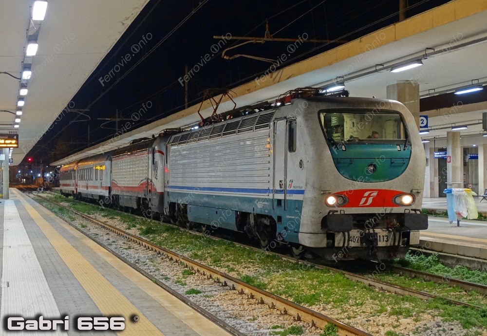 E.402B - Livrea XMPR - E.402B.119 - FotoFerrovie.Info