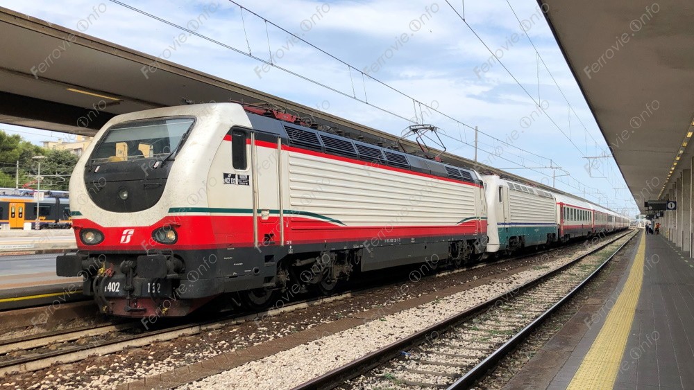 E.402B - Livrea Frecciabianca - E.402B.138 - FotoFerrovie.Info