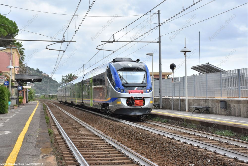 ETR 425 - Livrea DPR - ETR 425 n.085 - FotoFerrovie.Info