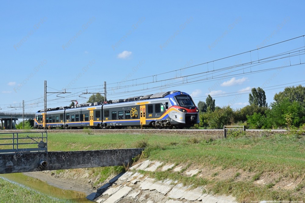 ETR 103 - ETR 103 n.012 - FotoFerrovie.Info
