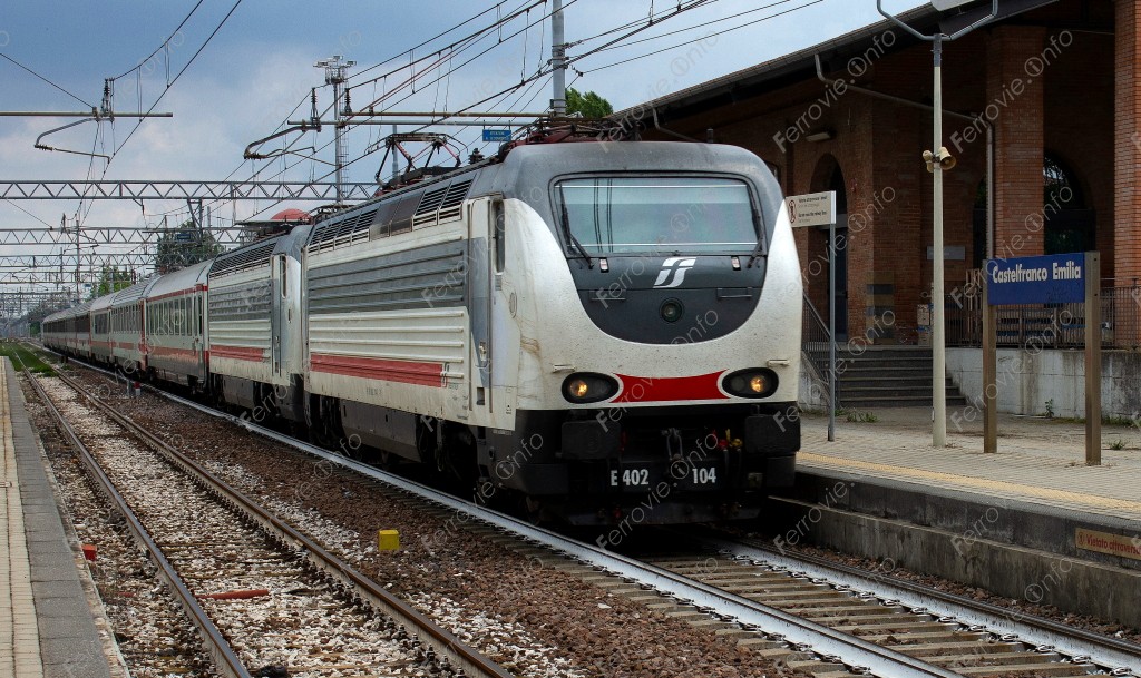 E.402B - Livrea Intercity Giorno - E.402B.173 - FotoFerrovie.Info