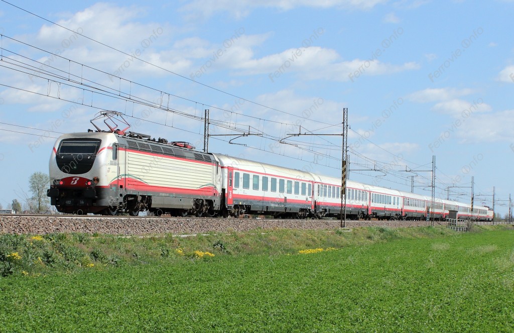 E.402B - Livrea Frecciabianca - E.402B.164 - FotoFerrovie.Info