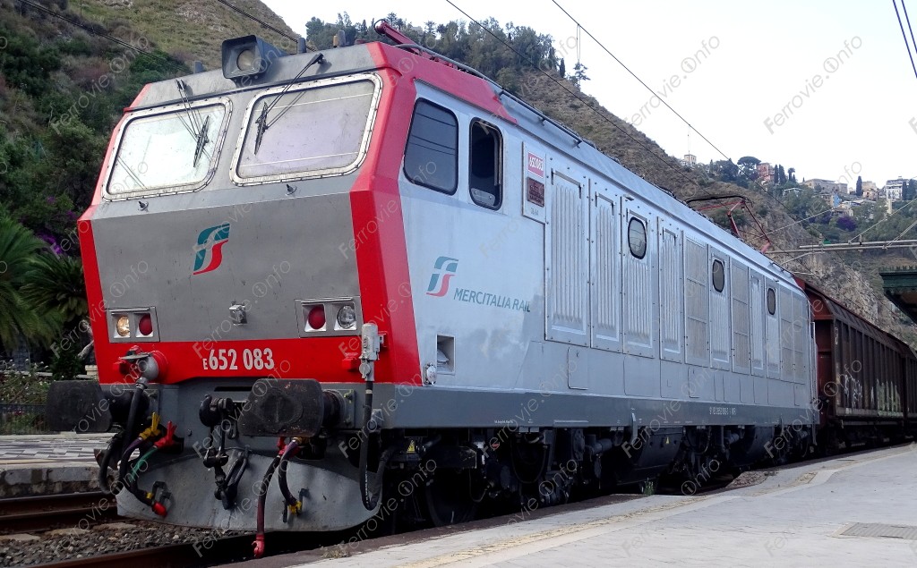 E.652 - Livrea Mercitalia Rail - E.652.071 - FotoFerrovie.Info