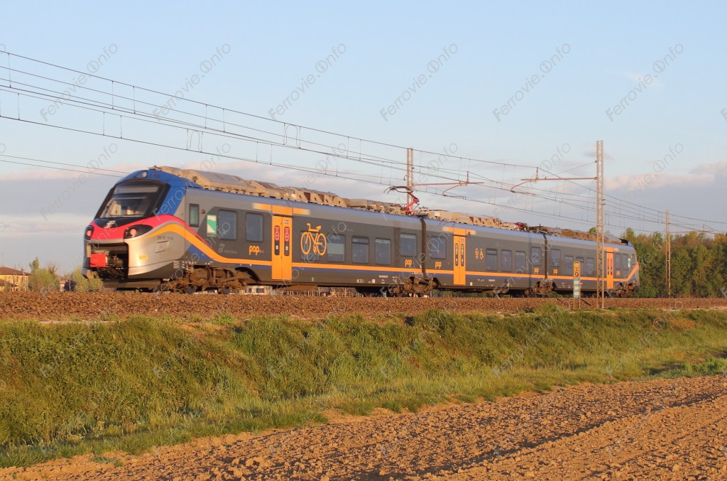 ETR 103 "Pop" - ETR 103 n.001 - FotoFerrovie.Info